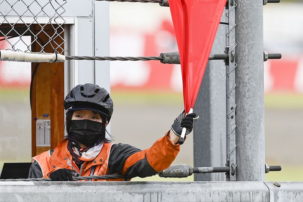 F1 | Bandiera rossa al GP del Giappone: pioggia fortissima a Suzuka
