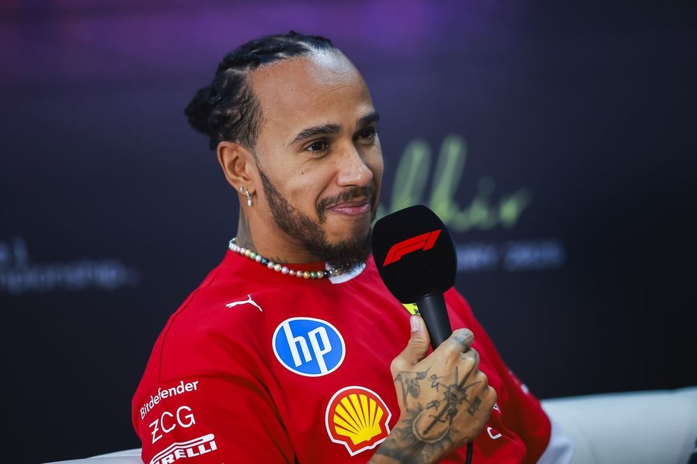 Lewis Hamilton leaves Toto Wolff's Monaco apartment on rare custom ...