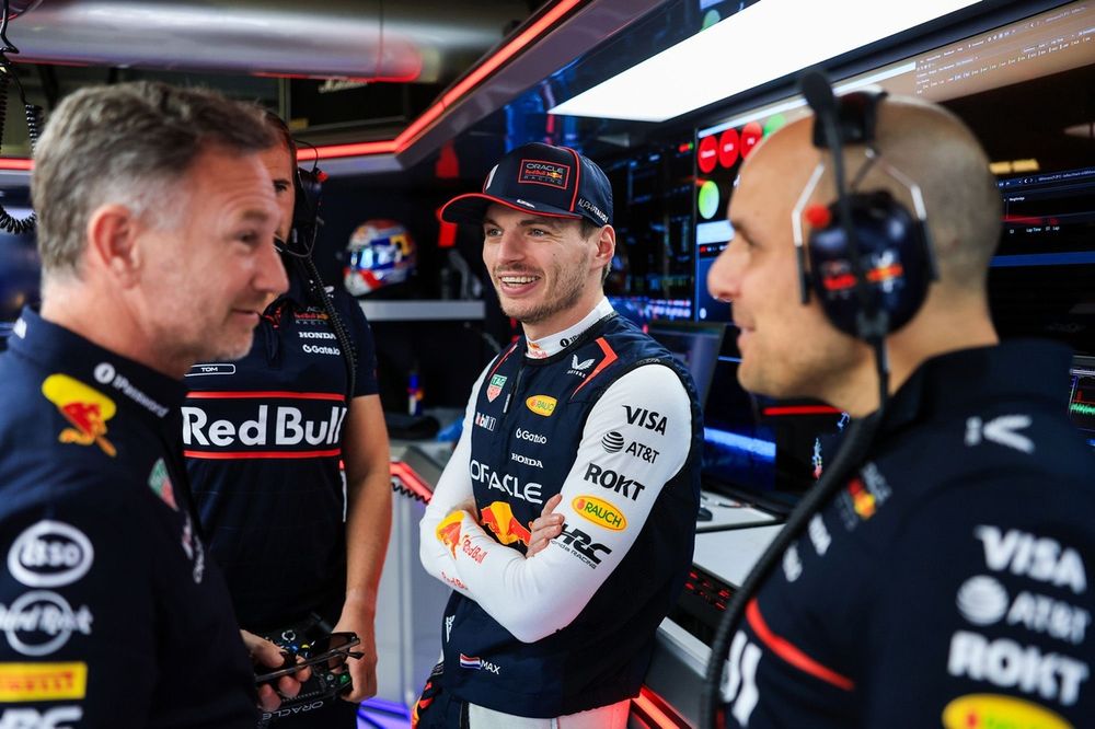 Verstappen set to trigger contract clause keeping him at Red Bull for F1 2026