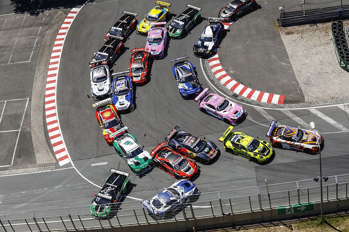 Tomczyk confident DTM can compete with LMDh amid sportscar boom