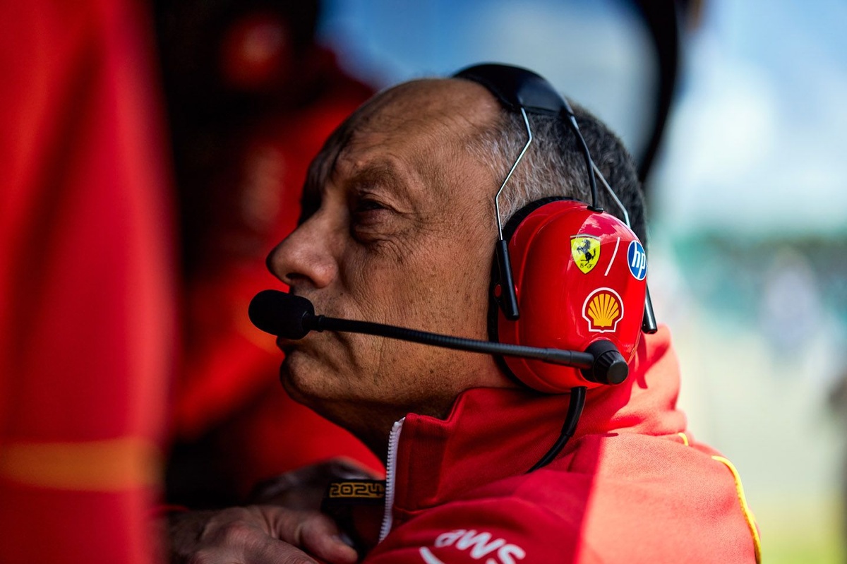 Ferrari-chef Vasseur houdt deur open voor 'megaprofessionele' Sainz