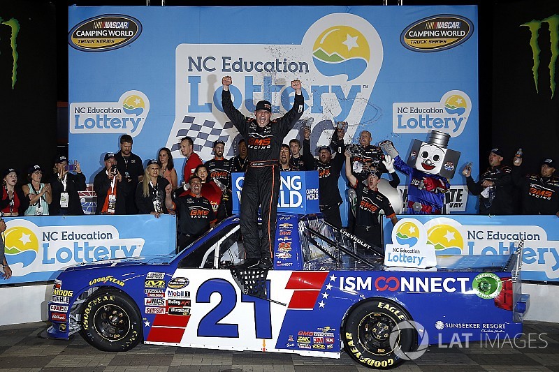Johnny Sauter pulls away for first Truck win at Charlotte