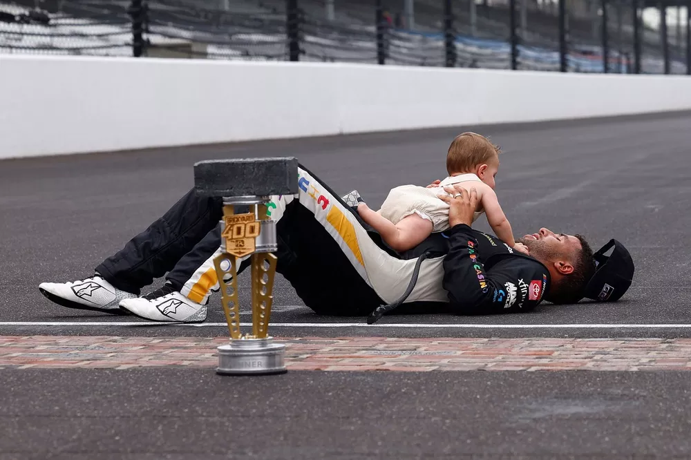 Bubba Wallace brings new zen to NASCAR Playoffs