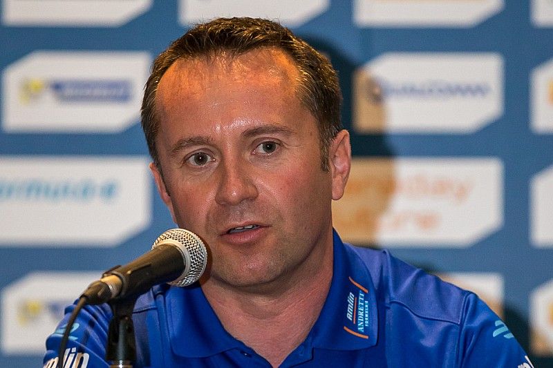 Roger Griffiths non sarà più Presidente della F.E Teams Association