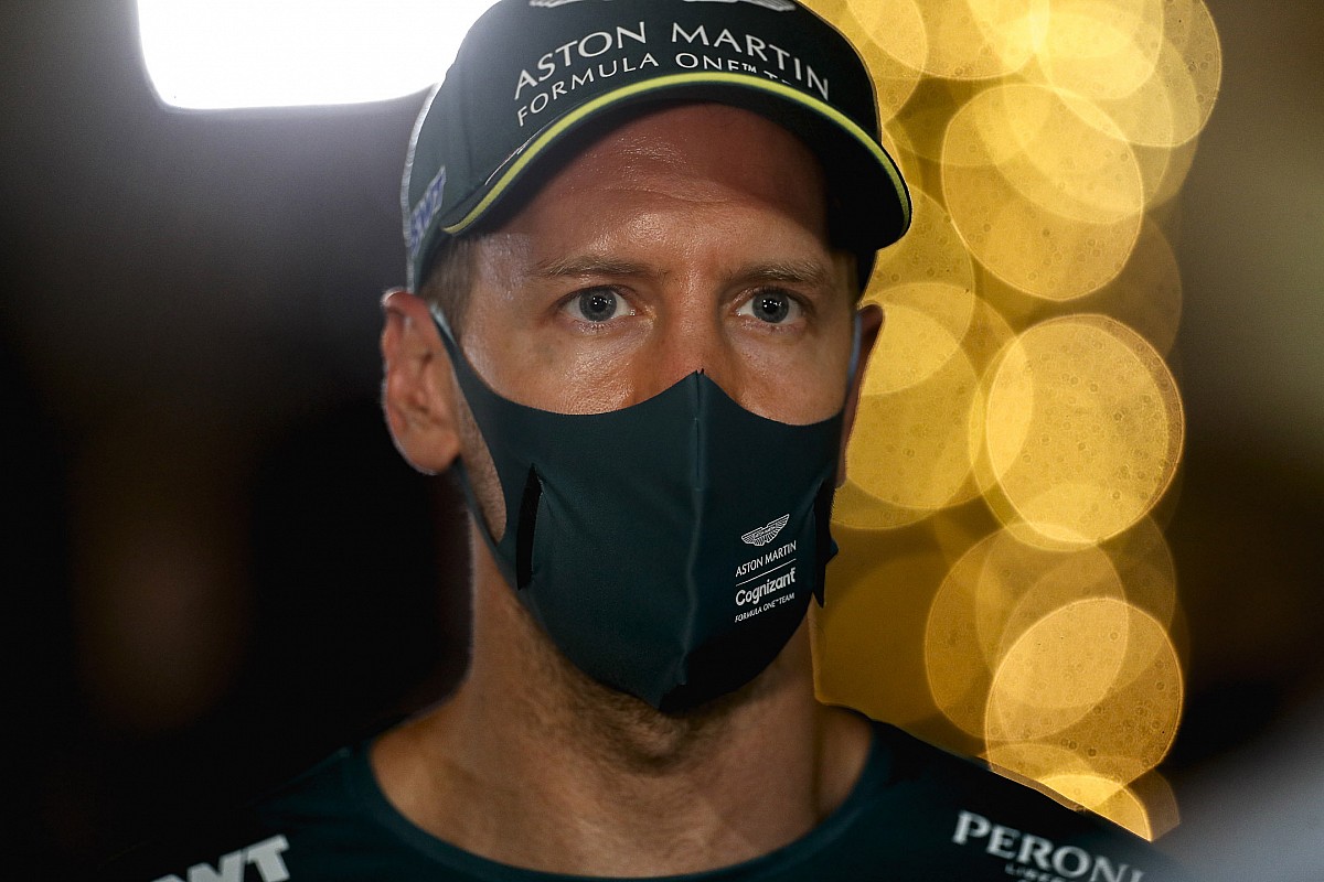 Vettel "upset and angry" after Bahrain GP Q1 exit