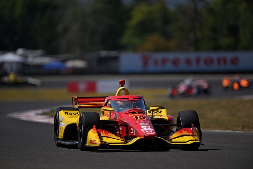 A qué hora es la carrera de IndyCar en Portland en la que Palou se ...
