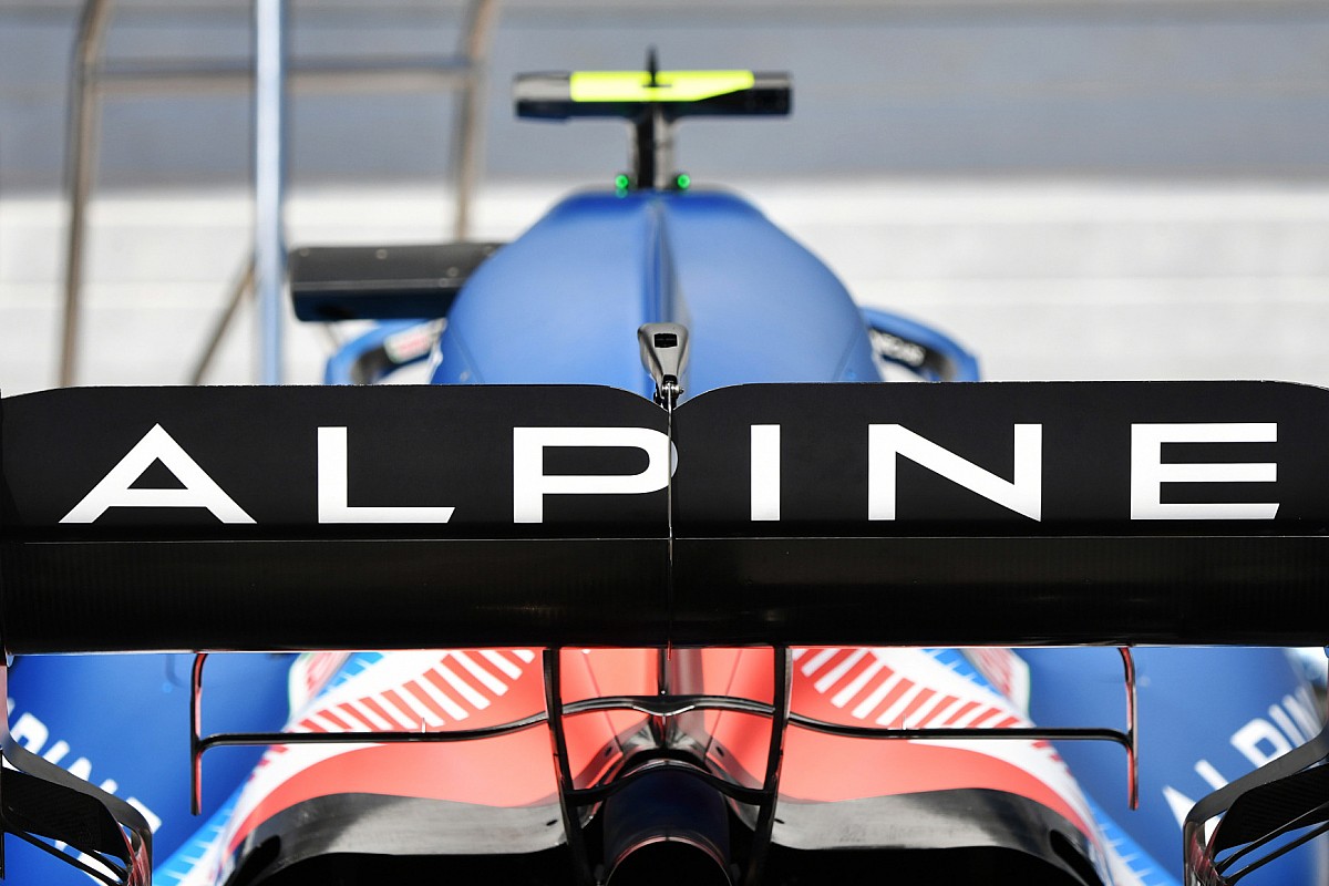 LIVE: Alpine onthult nieuwe F1-bolide Alonso en Ocon