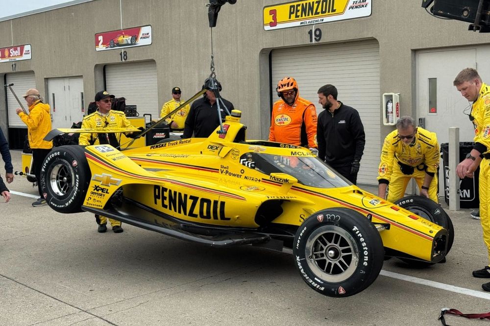 Shocking pre-race crash takes Scott McLaughlin out of Indy 500