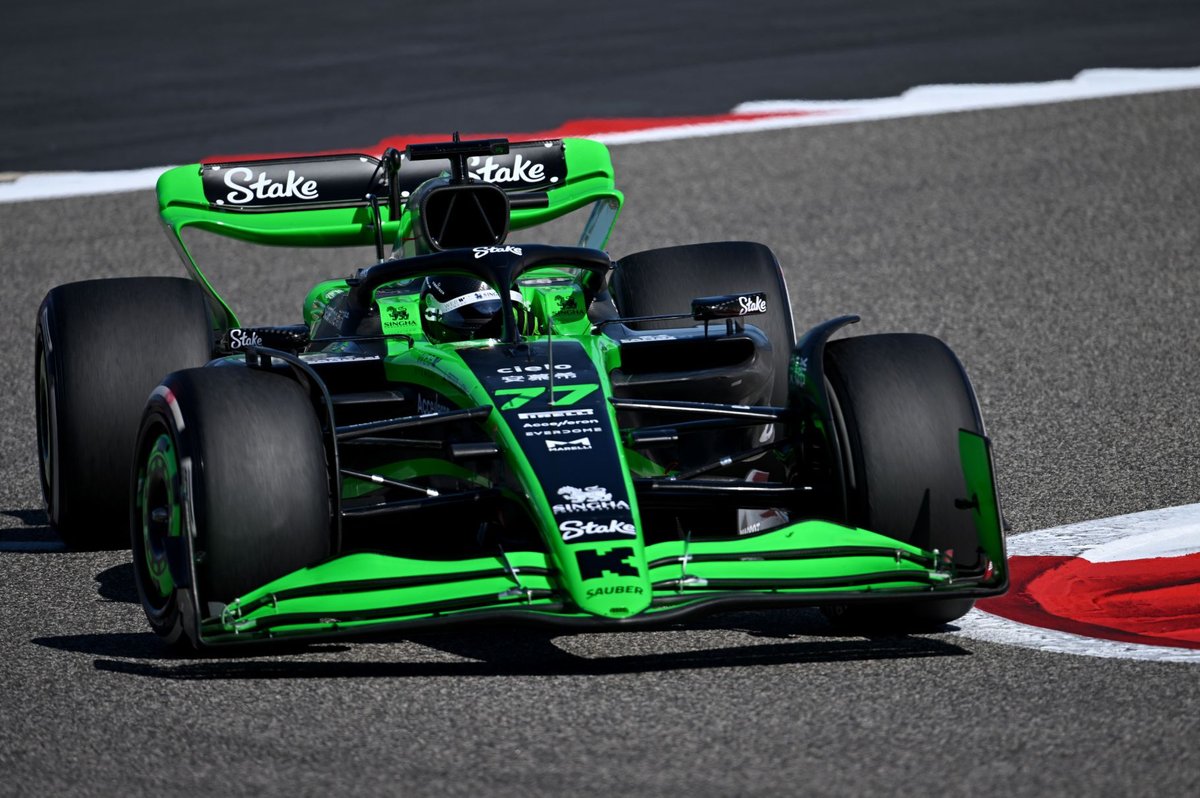 ¿Cuál es la diferencia entre suspensión push-rod y pull-rod en un F1?