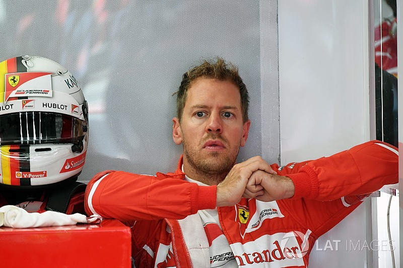 Vettel extends Ferrari contract until 2020