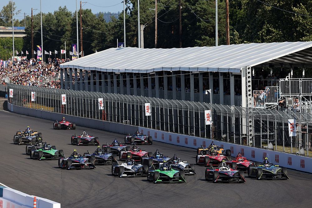 Portland’s extreme pack racing divides Formula E driver opinion