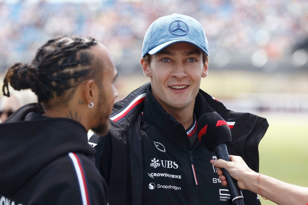 F1: Hamilton não assinaria com Ferrari atualmente, diz Russell