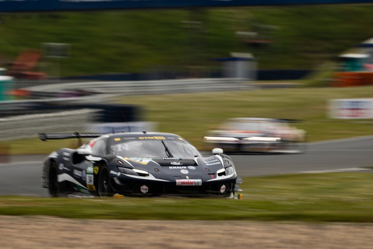 Aitken profiteert en wint eerste DTM-race Oschersleben, P9 voor Vermeulen