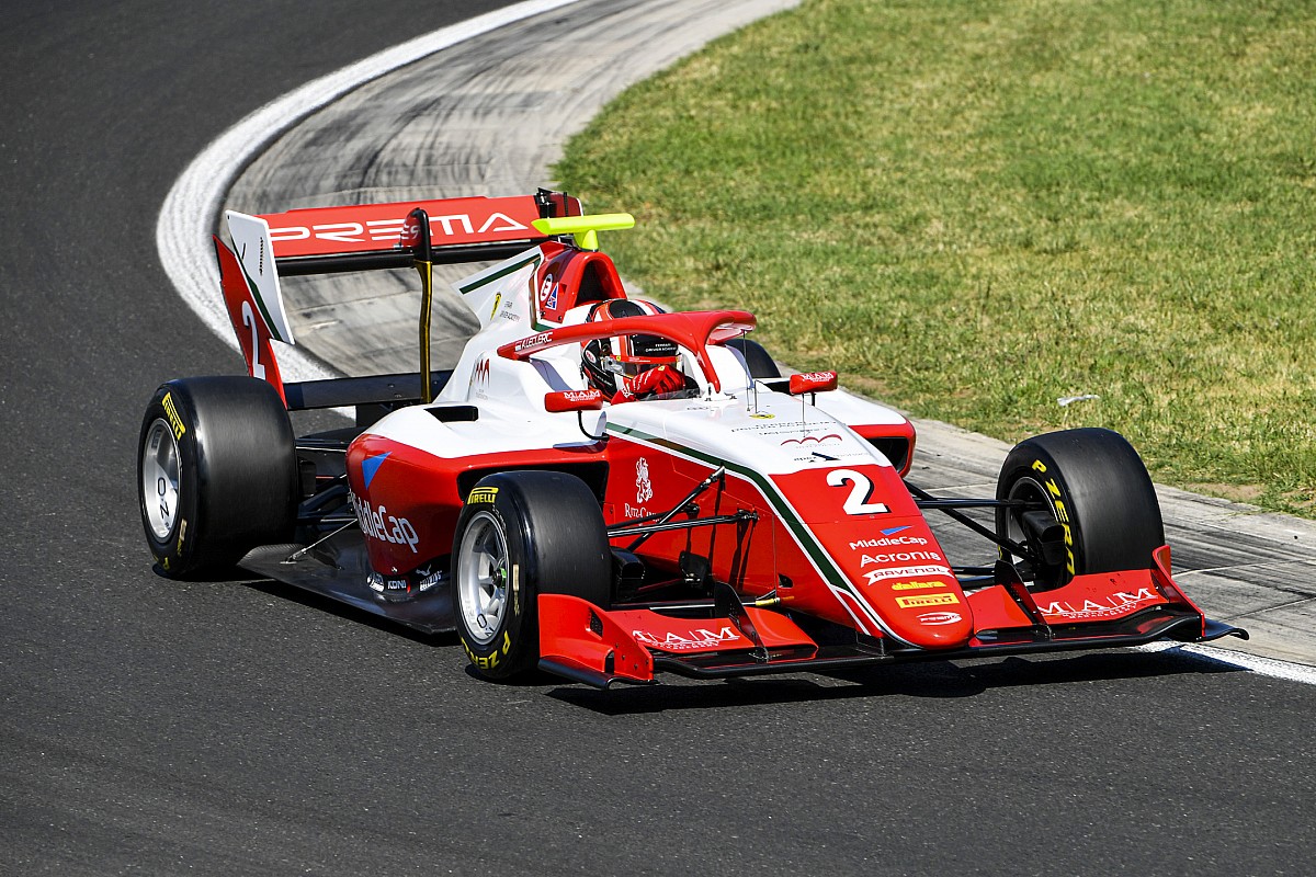 F3: Leclerc lidera dobradinha da Prema em quali para domingo