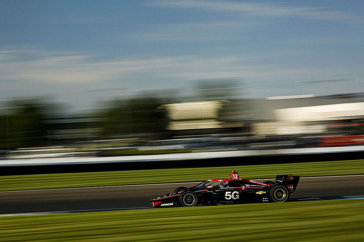 “Insane” lapped-car rule has an “easy fix”, says Power