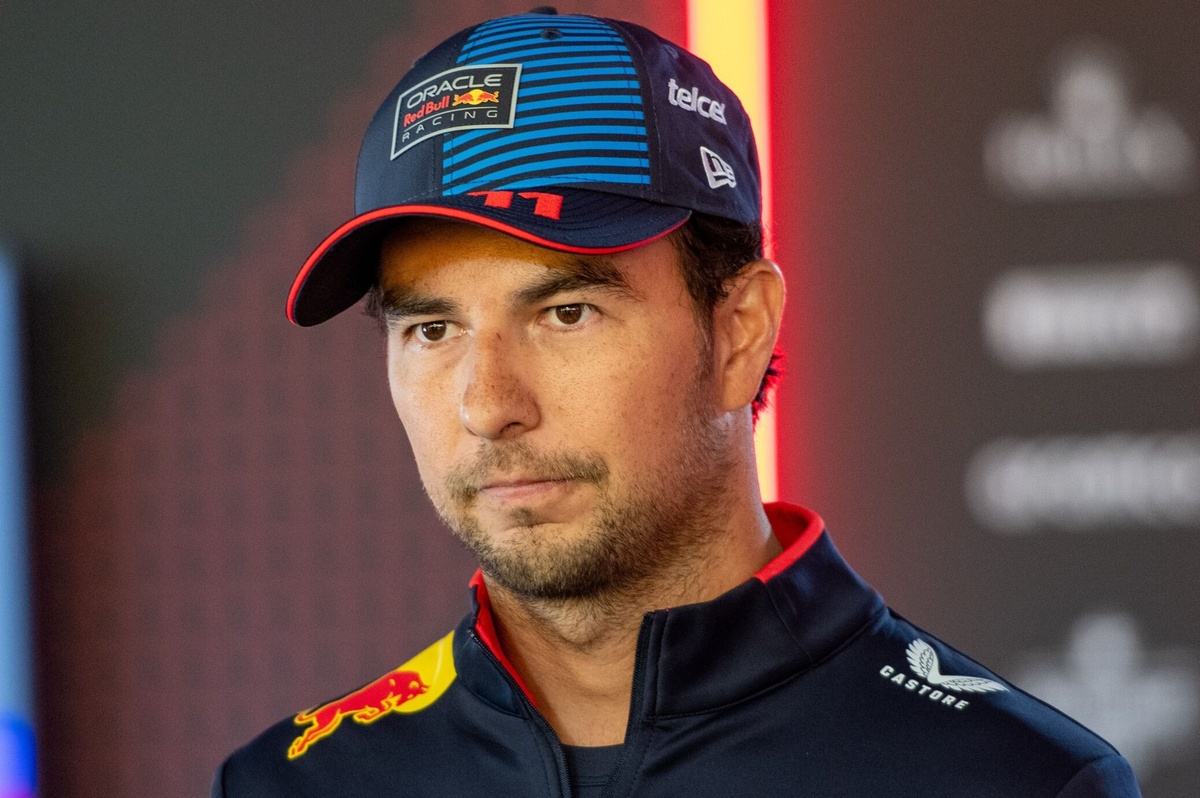 Red Bull-dolgozó: Mexikó „hibája” is, hogy ördögi körbe került Perez
