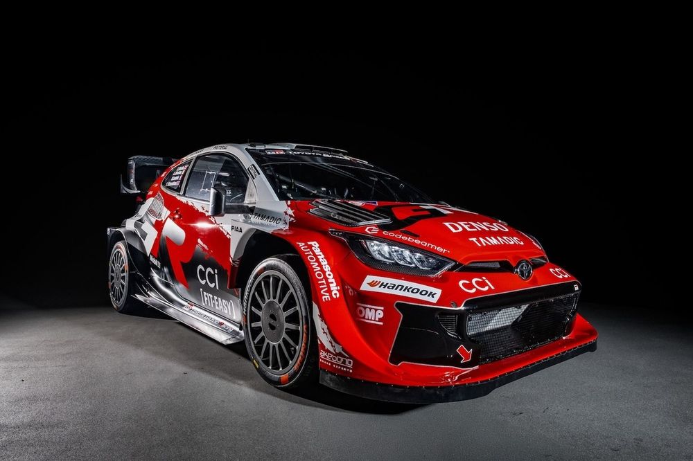 Toyota prend des couleurs en WRC