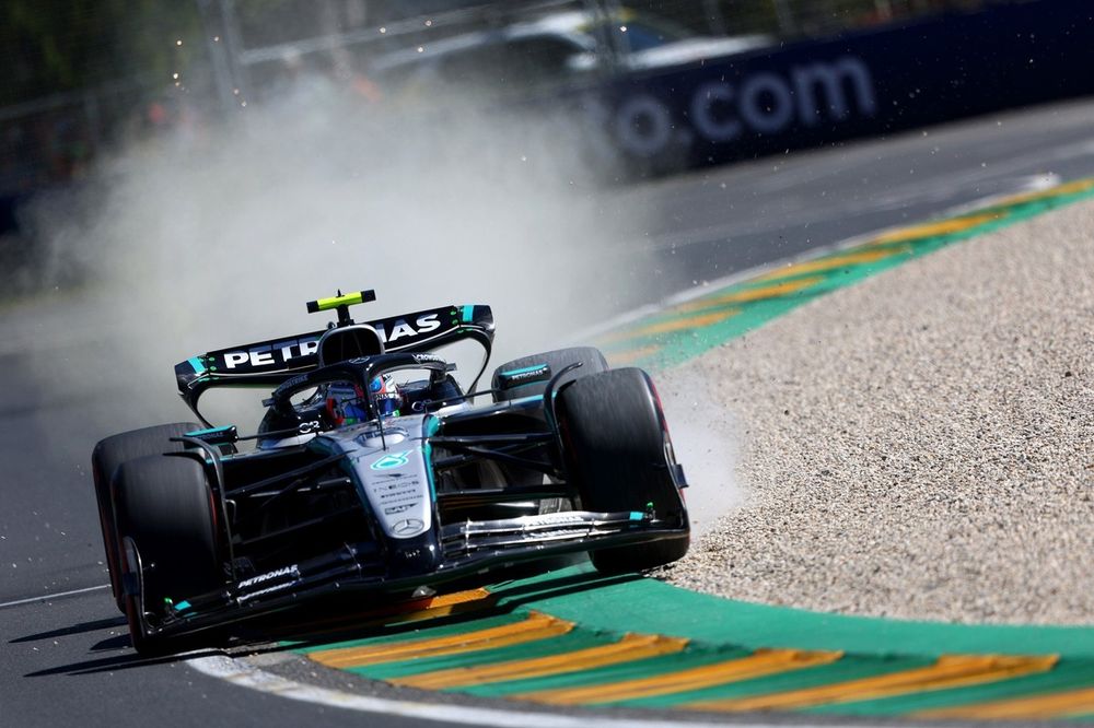 F1 | Antonelli: si è rotto il fondo e non avrebbe più potuto girare