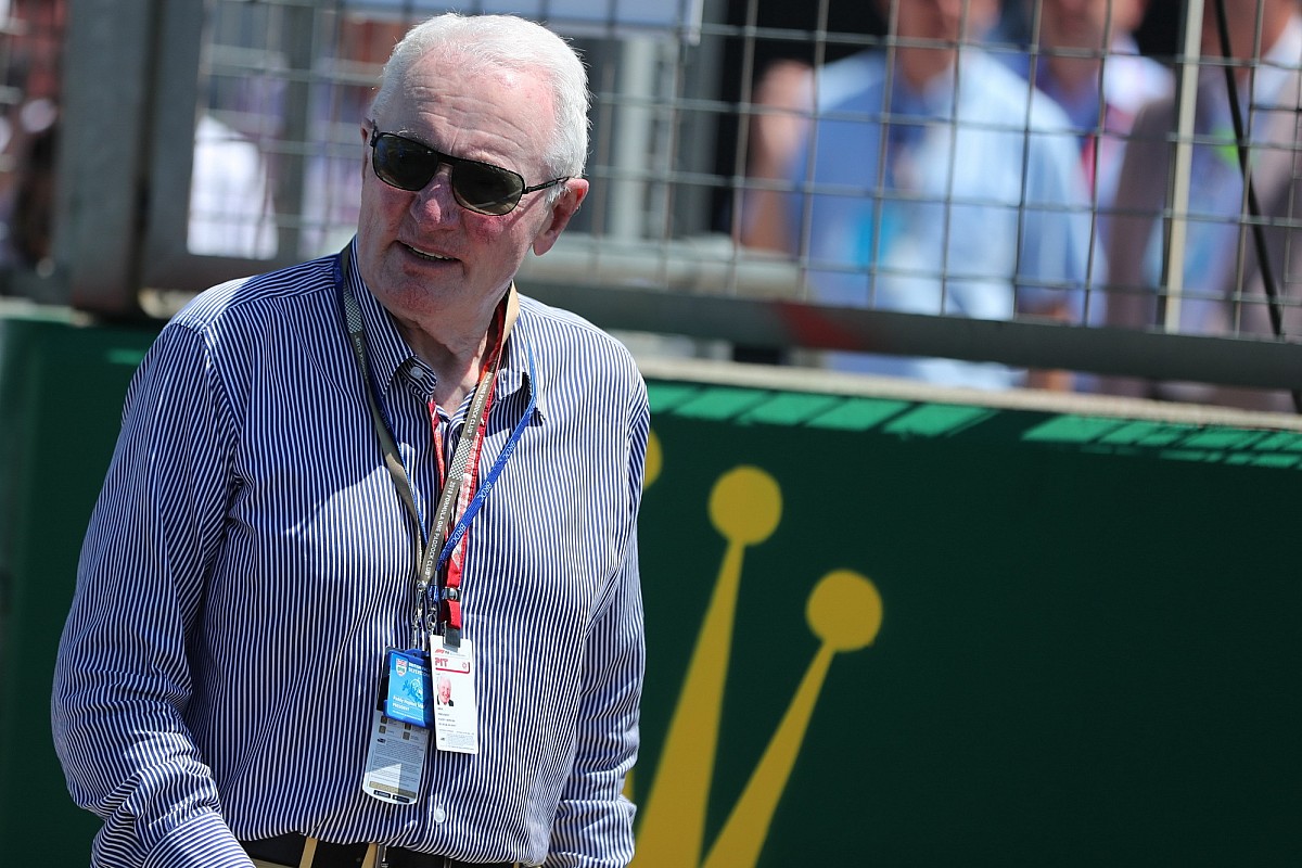 Rally legend Paddy Hopkirk dies aged 89