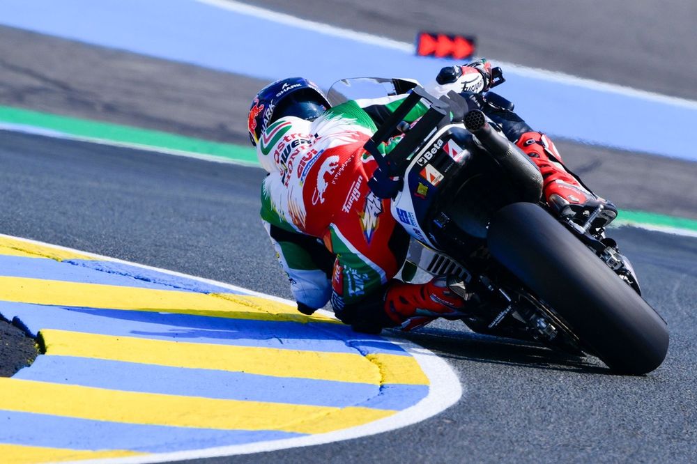 “No point” in factory Honda switch for Johann Zarco - LCR