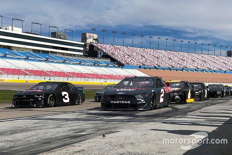 Clint Bowyer on new aero rules: "We're all in this together"