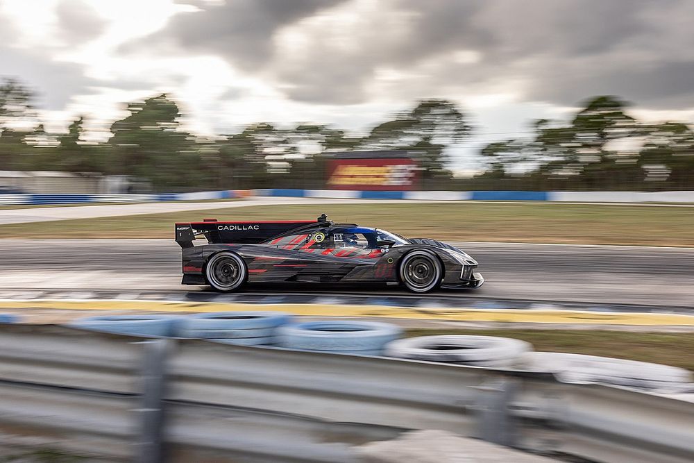 IMSA teams playing "cat and mouse game" in combined LMDh tests