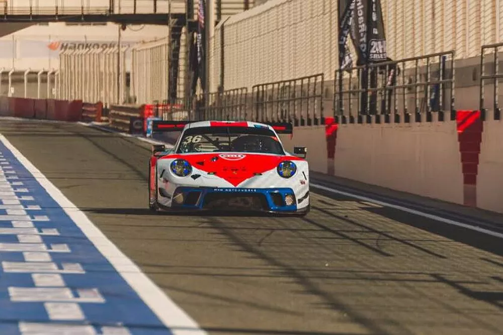 24h di Dubai: trionfo senza patemi per la Porsche di GPX Racing