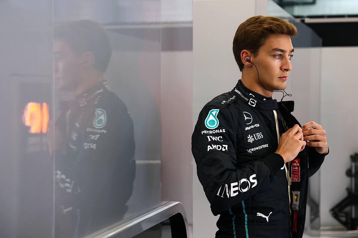 Russell: Mercedes still doesn't understand "big swing" in F1 weekend pace