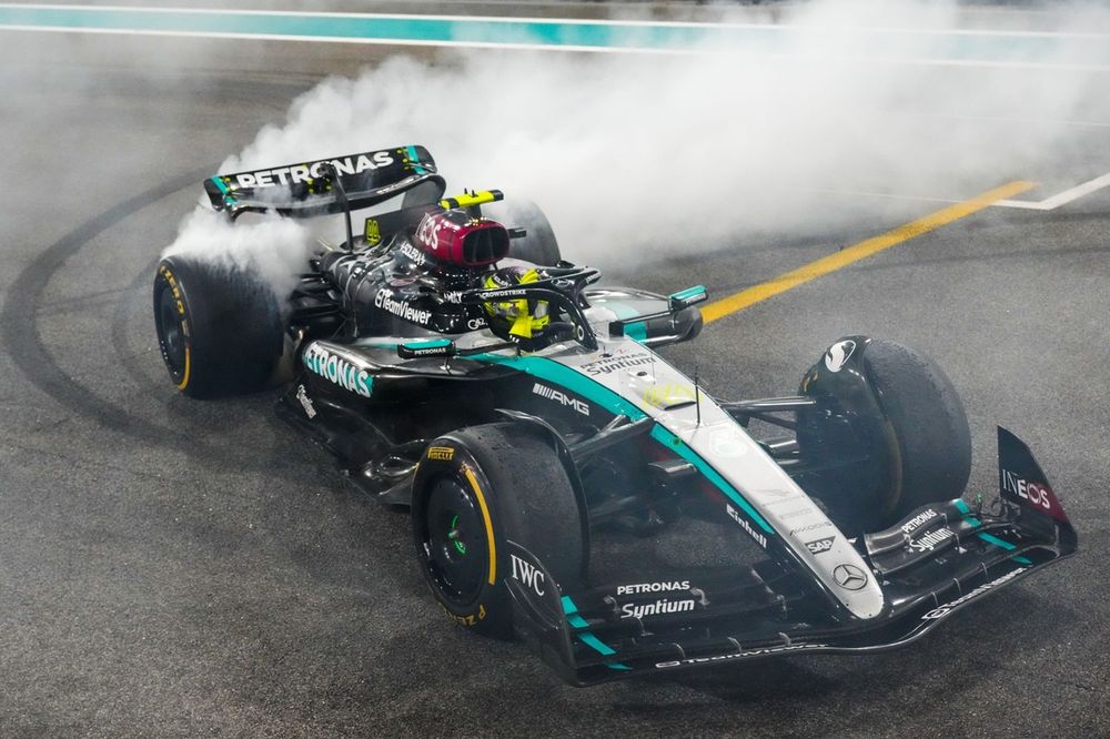 F1 | Lewis quarto con l'ultimo "Hammertime": "Bono non me lo diceva da tempo"