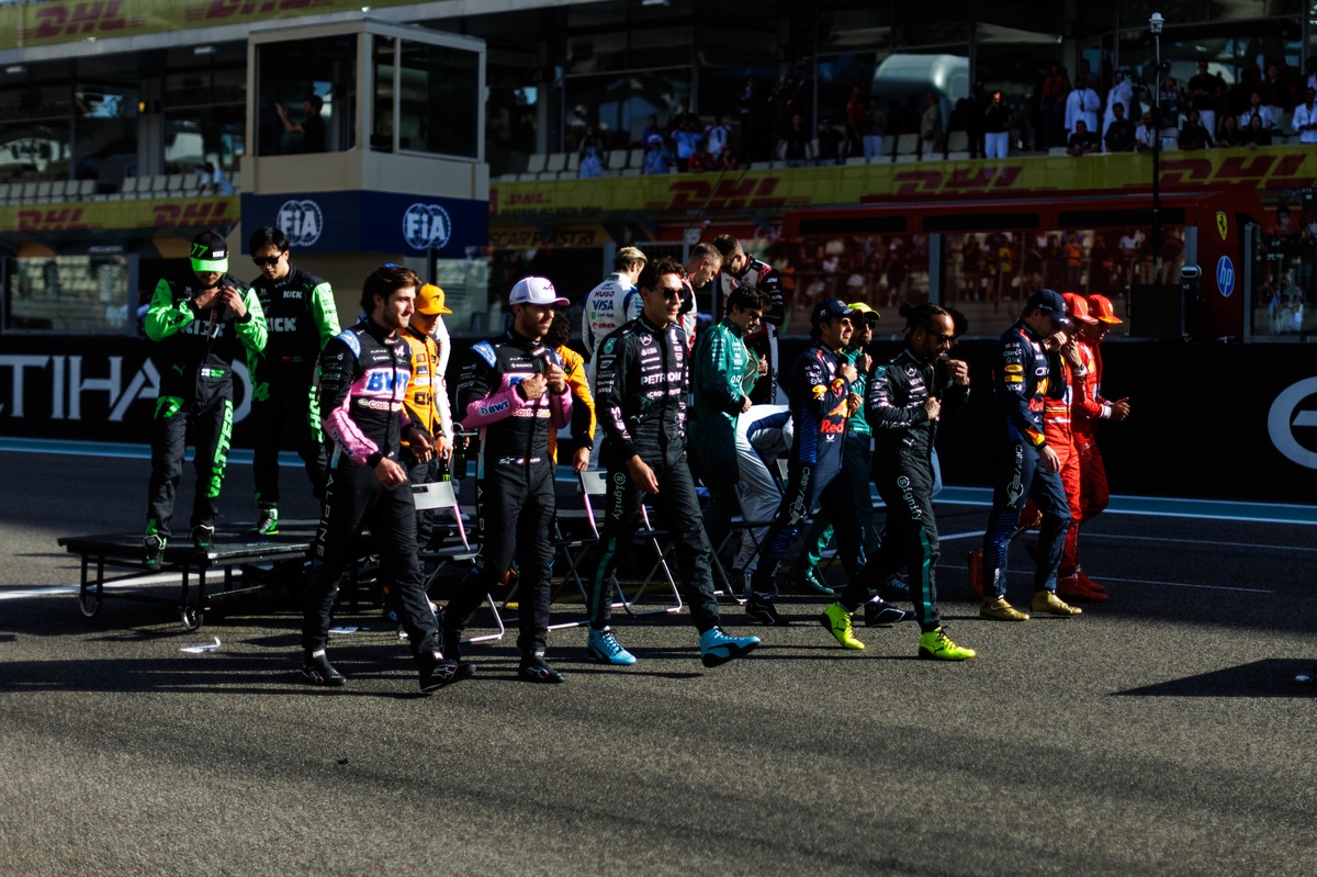 ¿Prepara la 'Silly Season' de la F1 2026 algún fichaje bomba?