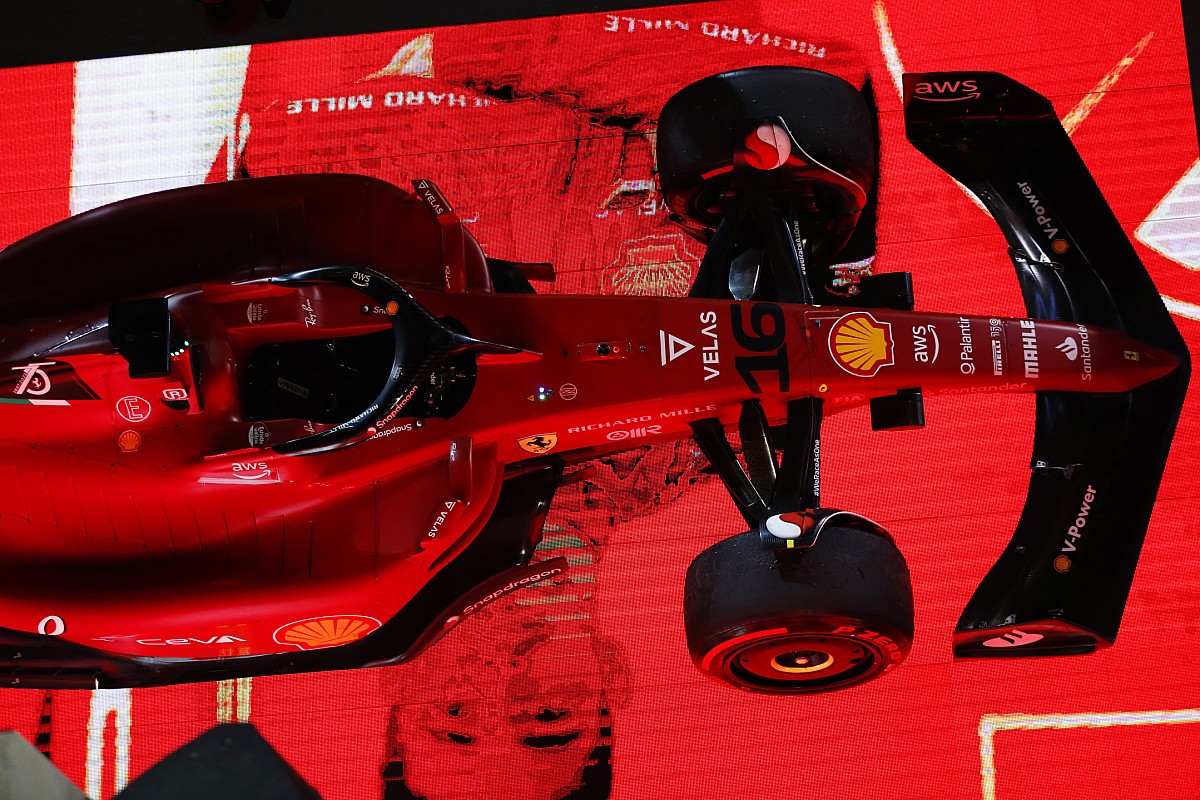 Bajban az ellenfelek? A Ferrari állítólag még visszafogta magát