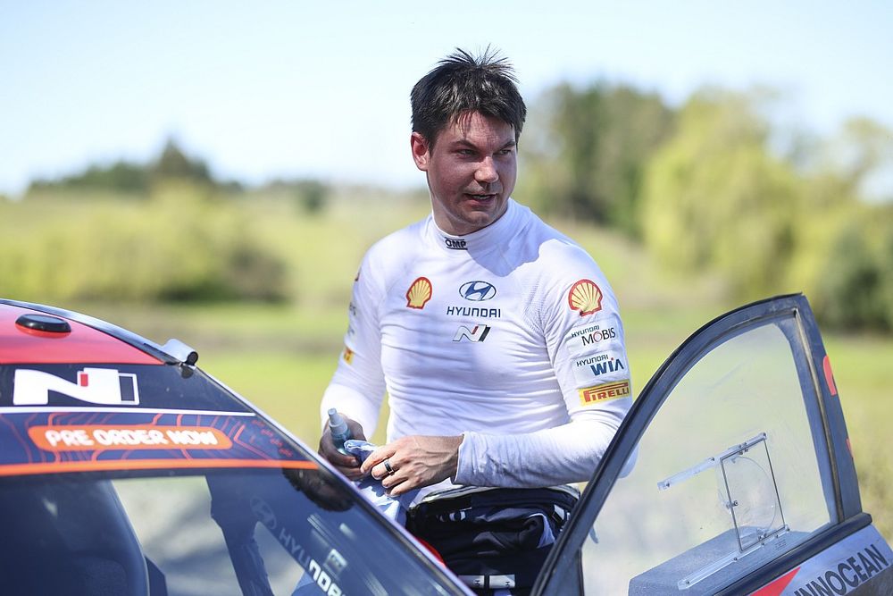 Suninen apologises to Hyundai for costly WRC Rally Chile mistake