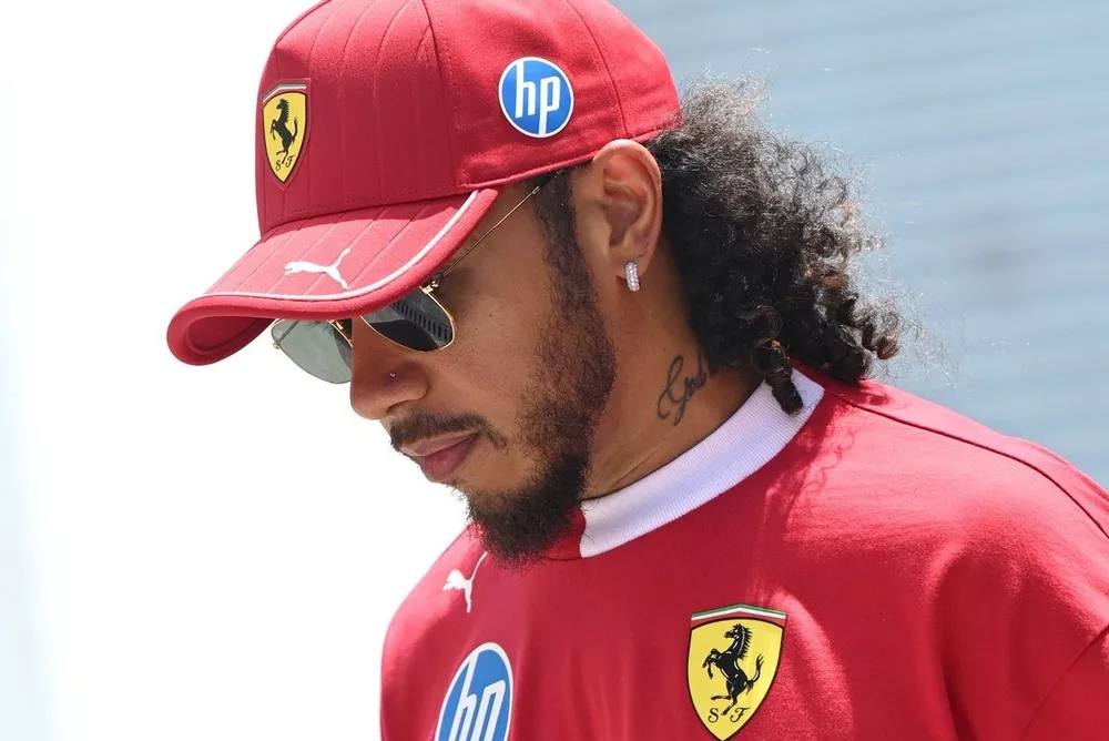 Lewis Hamilton, Leonardo DiCaprio’s vegan burger chain shutters ...