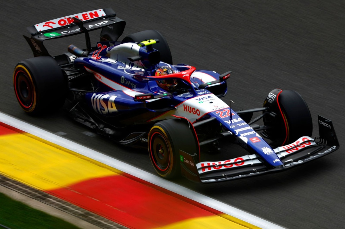 F1ベルギーGP FP2速報｜今回もやっぱりマクラーレンが速いのか？ 1-2でフェルスタッペン退ける。角田は20番手