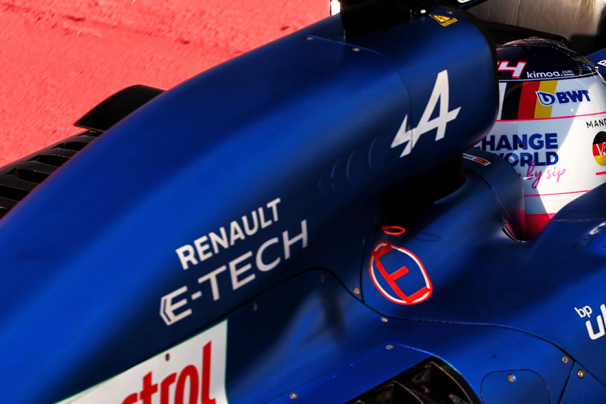 Renault expects FIA to get tougher in allowing F1 engine tweaks