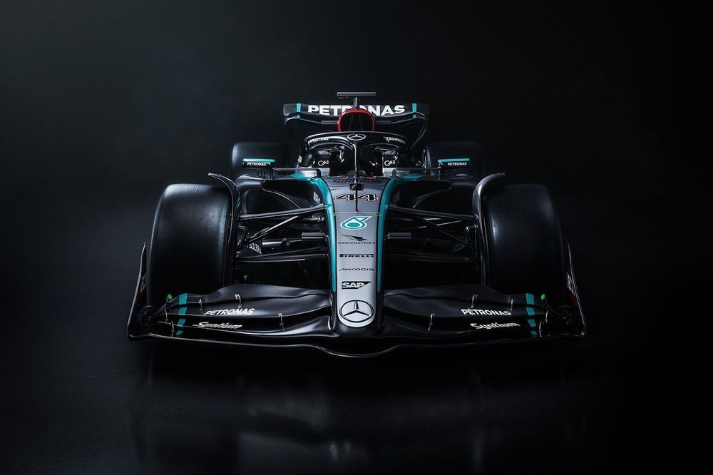 Why new F1 W15 shows Mercedes keeps doing things its own way