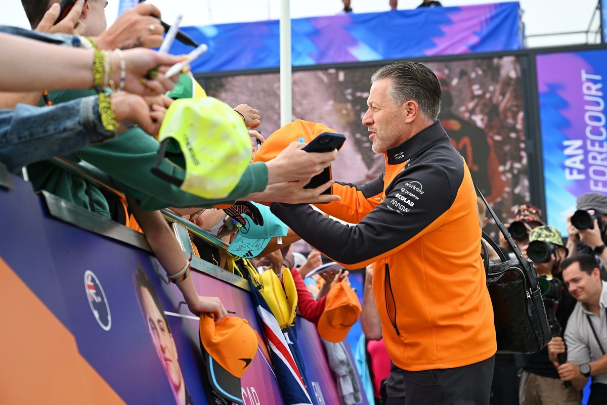 Zak Brown pulls up in £1.75M hypercar as McLaren’s fastest road car ...