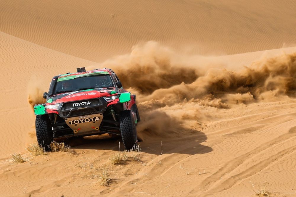 Dakar | Yazeed Al Rajhi trionfa da privato nella classe Auto