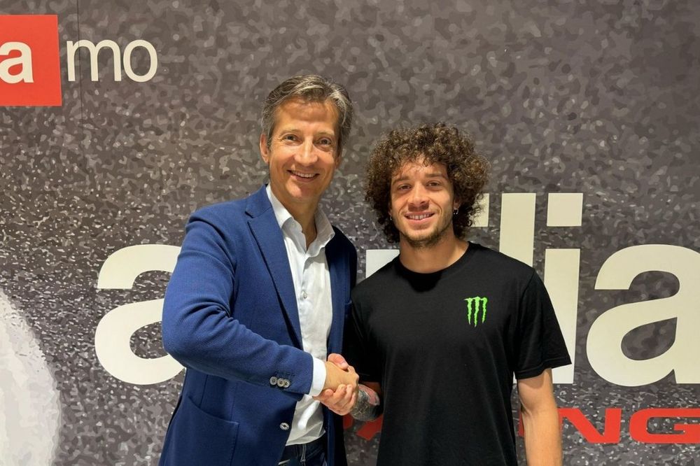 Oficial: Aprilia confirma el fichaje de Bezzecchi para MotoGP 2025