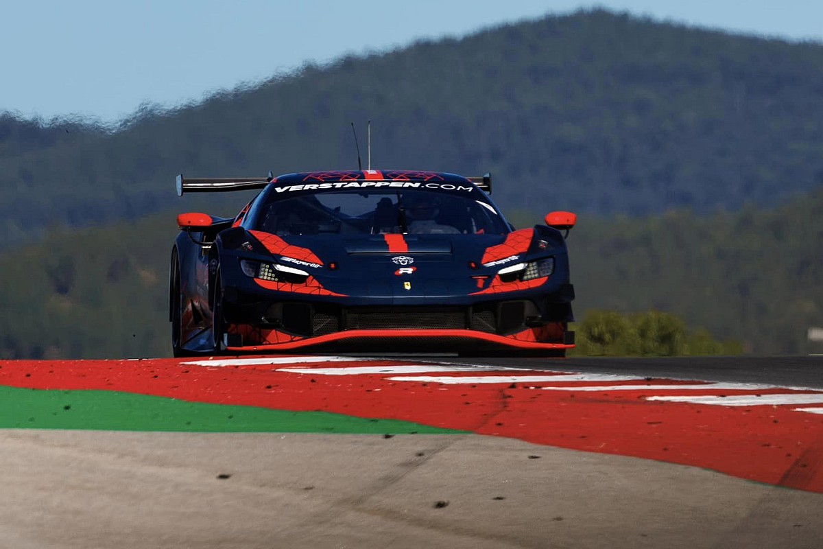 Geen winterstop voor Verstappen: Test met Ferrari GT3 op Portimão