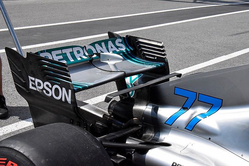 Mercedes: c'è la T-wing e l'ala posteriore da medio carico sulla W09 di ...
