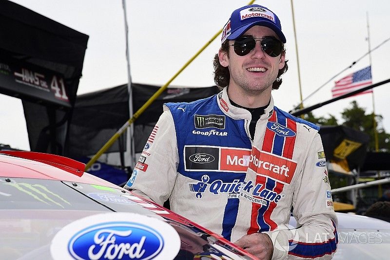 Ryan Blaney leads opening Michigan Cup practice at 203.591mph