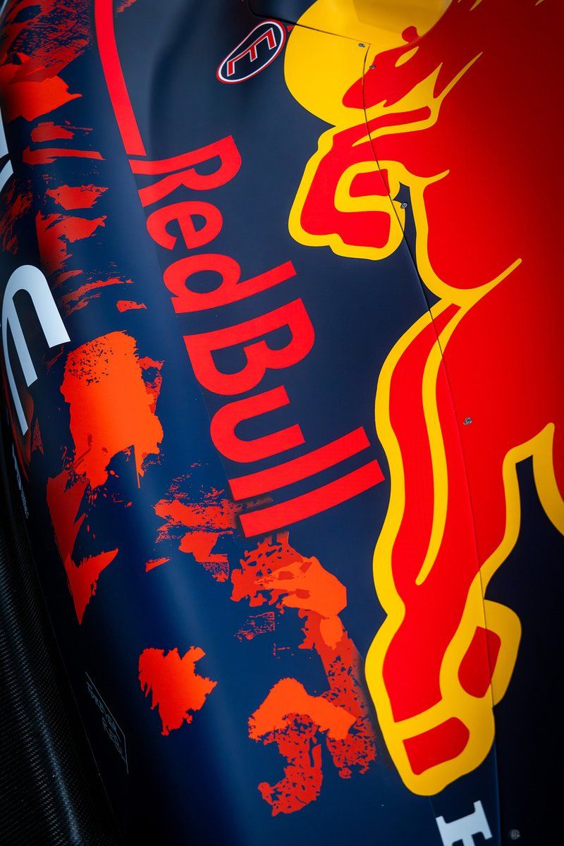 De nieuwe F1-livery van Verstappen en Pérez uit alle hoeken