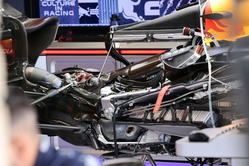 Red Bull admits front bib device exists, but plan agreed with FIA