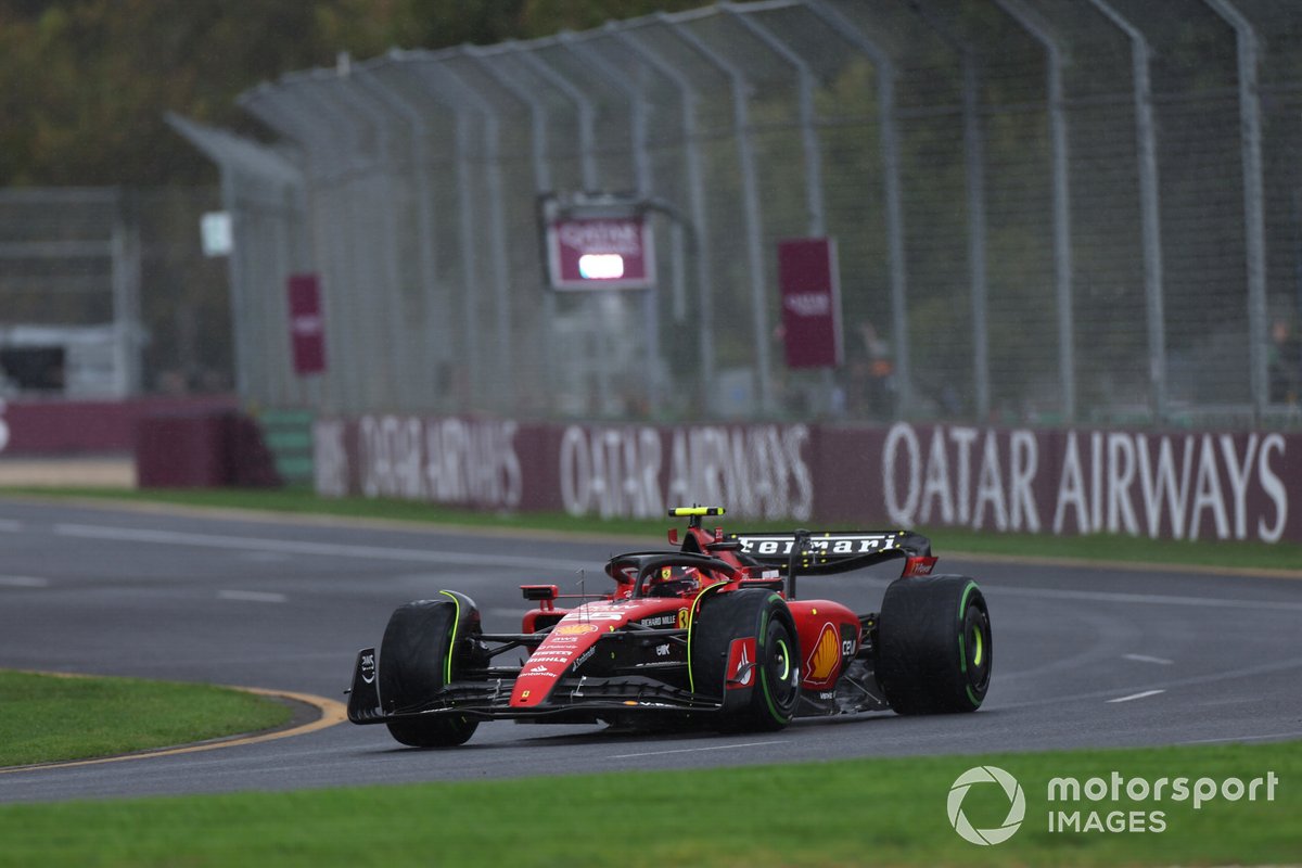 Leclerc: "Sıralama turlarında ön tarafa yakın olmalıyız"