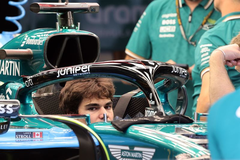 Red Bull drivers deny front bib device boosted car performance