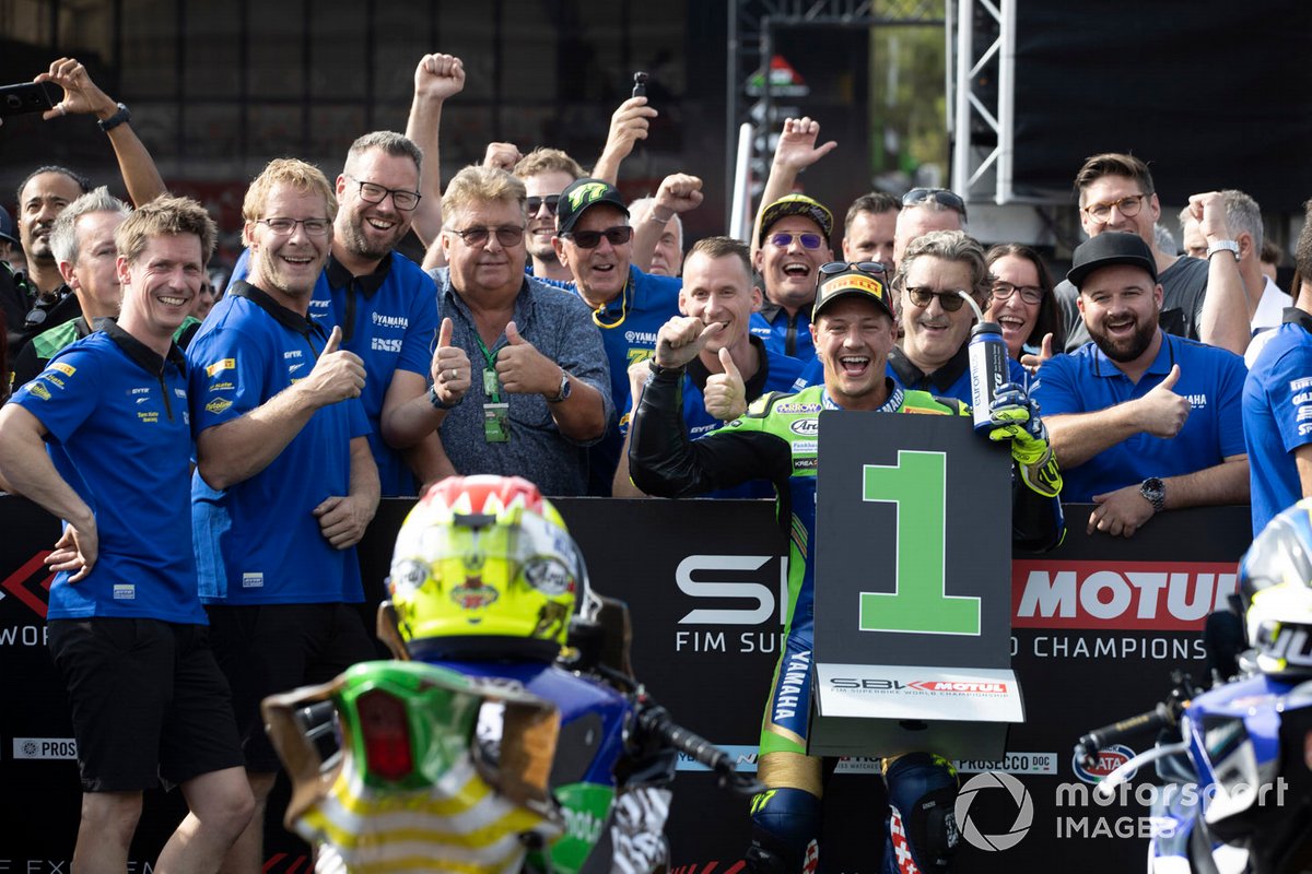 WSBK: Aegerter Belum Teken Kontrak dengan Yamaha