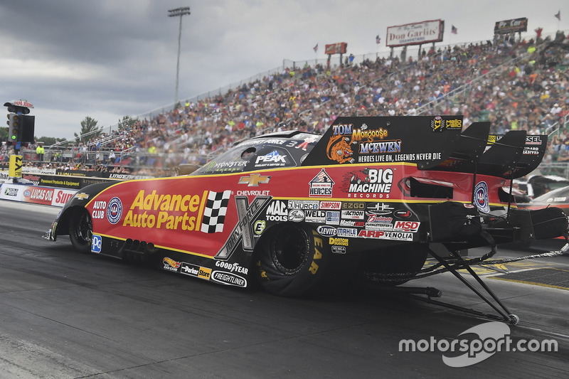 NHRA star Courtney Force steps away from Funny Car racing