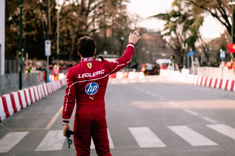 Fotogallery F1 | Gli scatti più belli dello show Ferrari a Milano