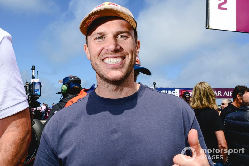 Marquez: “Big insect” to blame for startline tear-off incident